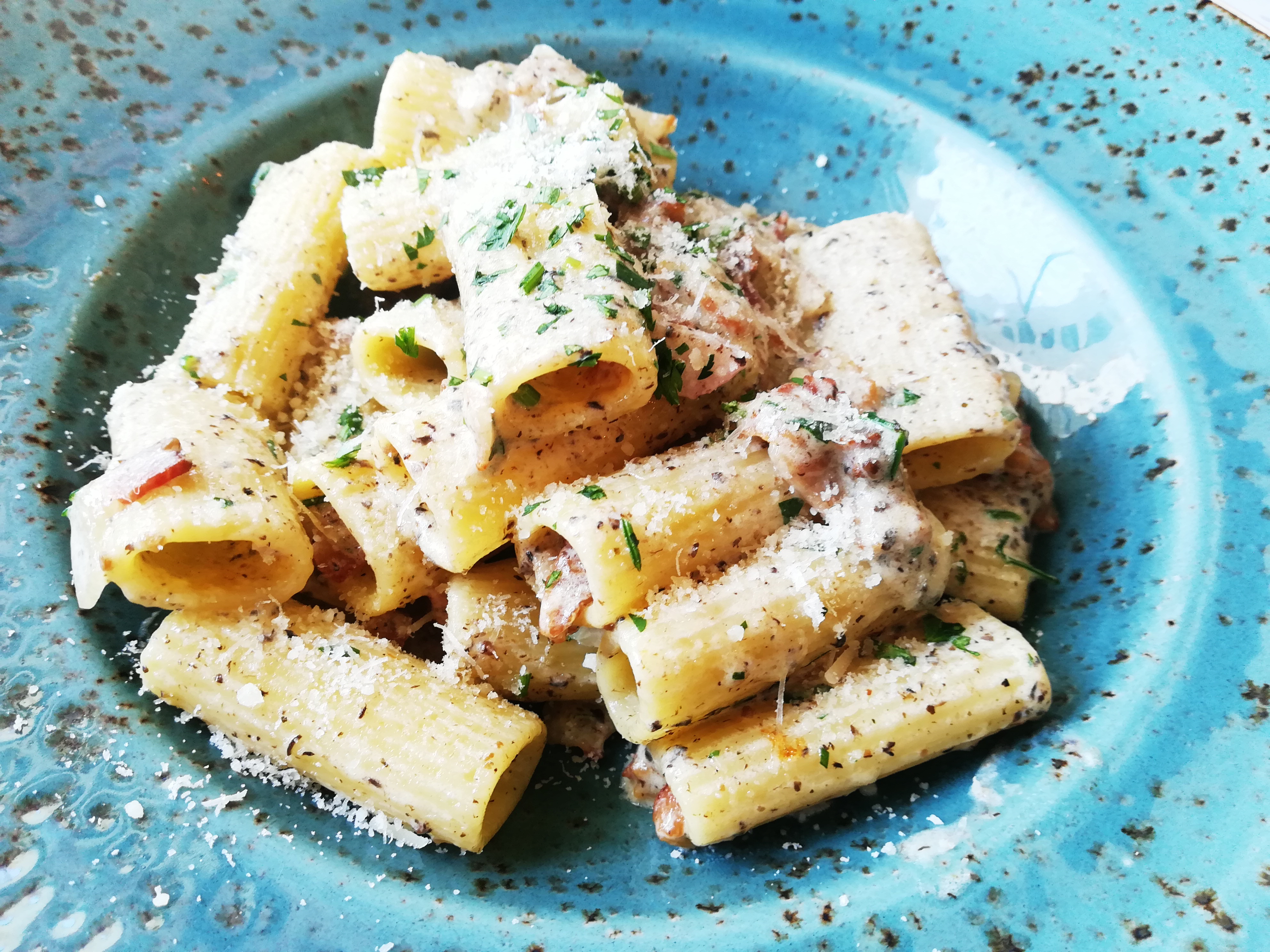 Sorsi e morsi Alameda – italiano moderno con menú del día | TragaMundos